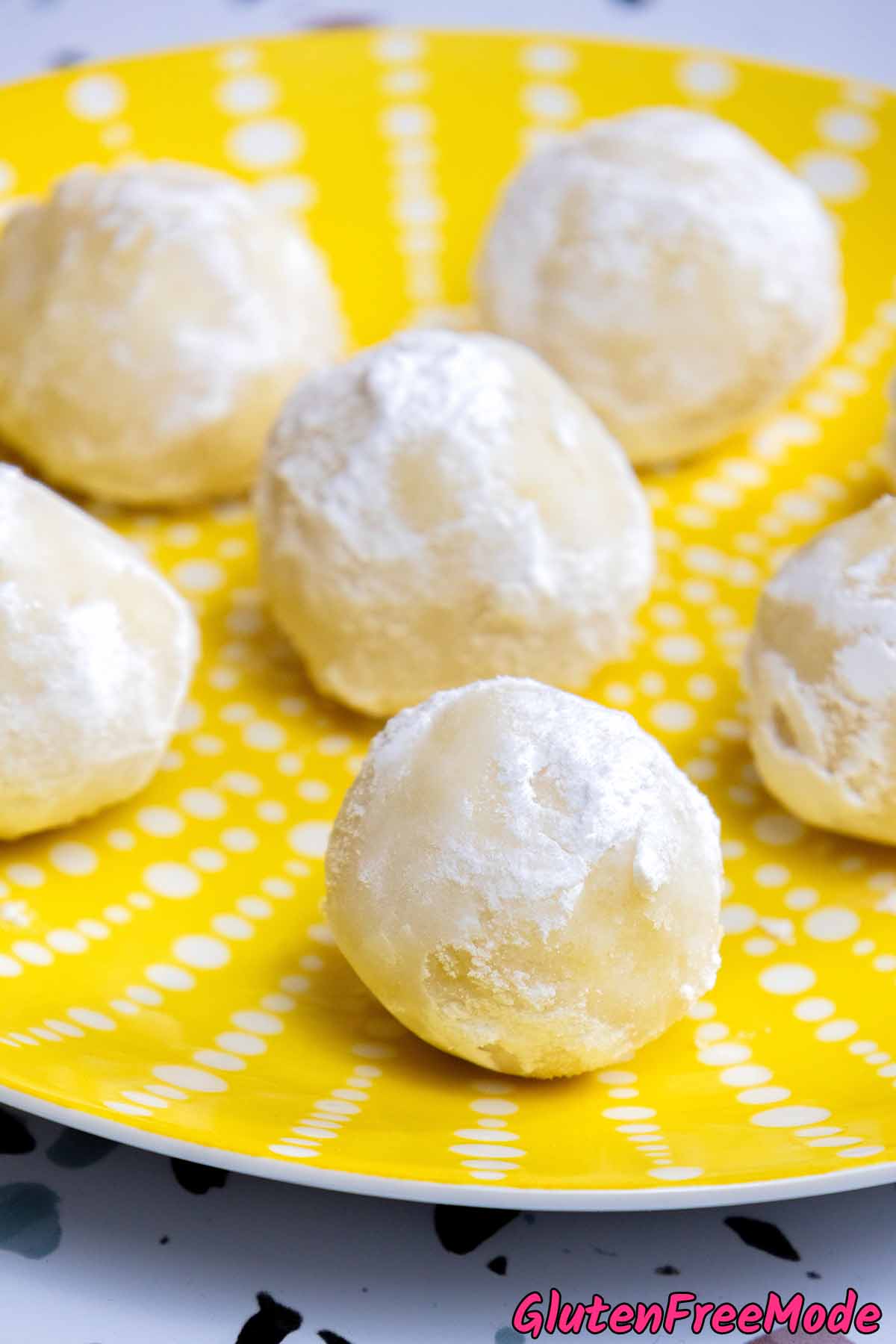 Gluten Free No Bake Snowball Cookies (+Low Carb Version)